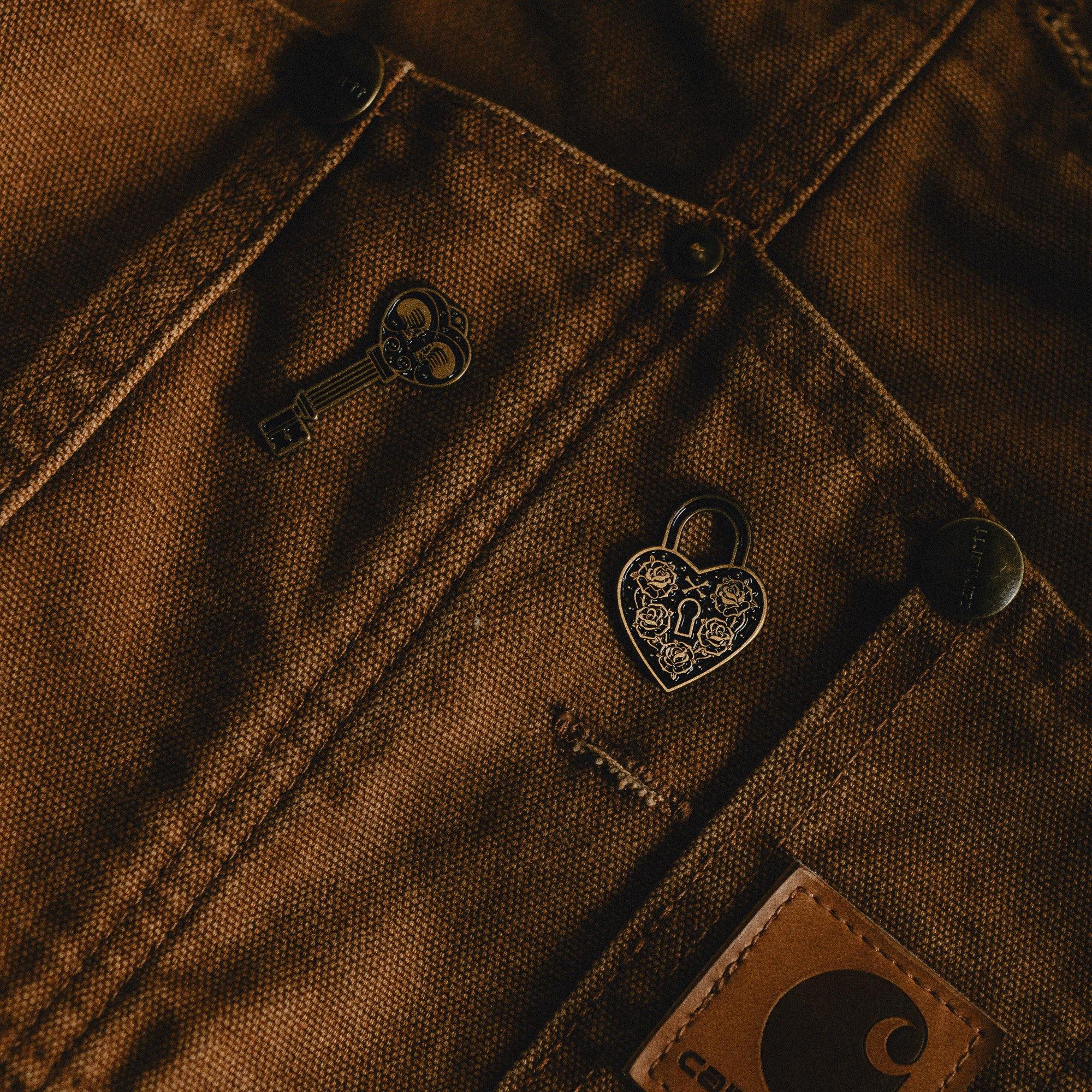 LOCK & KEY - PIN BADGE SET – Thirteensupply.co