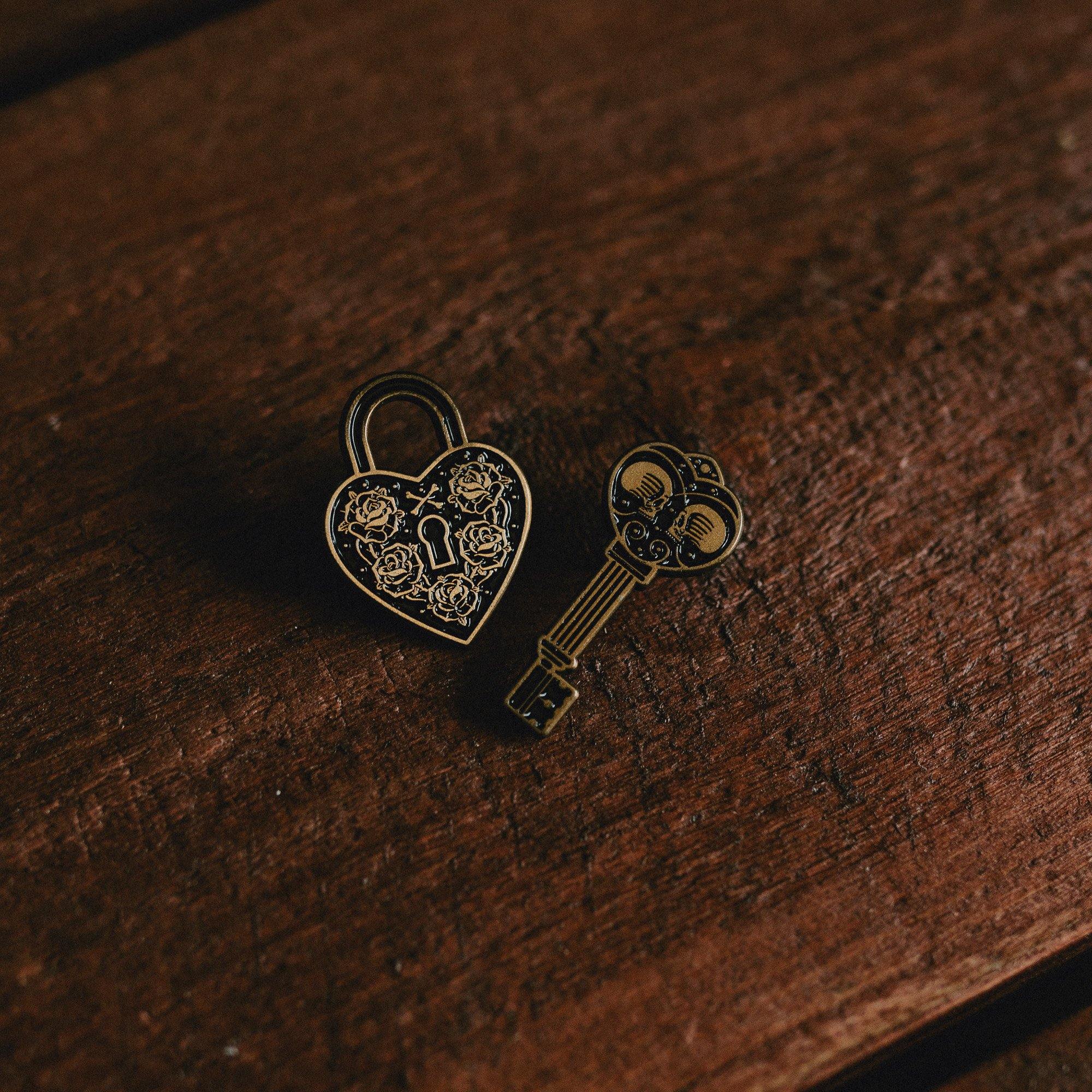 LOCK & KEY - PIN BADGE SET – Thirteensupply.co